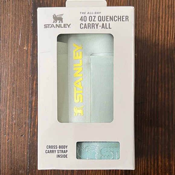 Stanley | Dining | Nib Stanley Mint Green 4 Oz Quencher Carryall | Poshmark